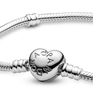 Pandora Latvija | Slavenais juvelierizstrādājumu zīmols